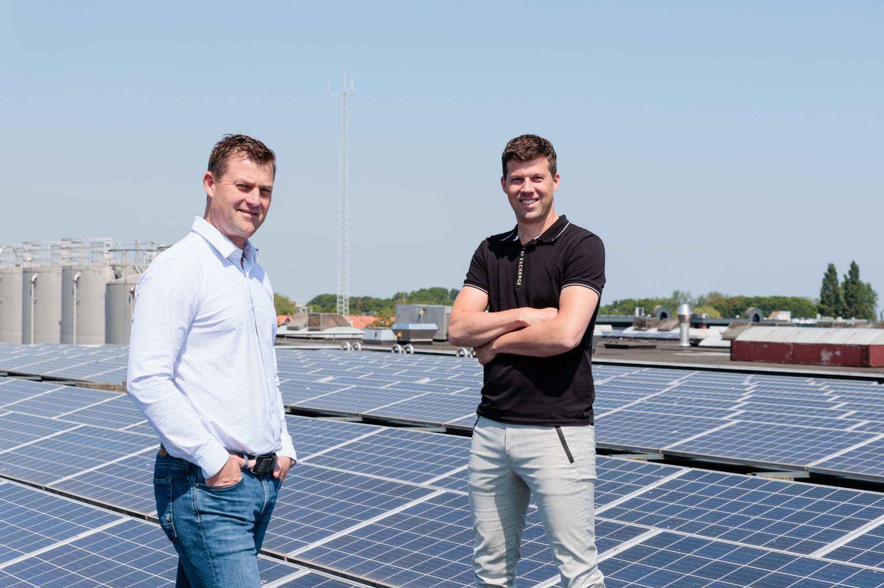 Smit Elektrotechniek staat op de cover van het ondernemersblad ZAAQ ...